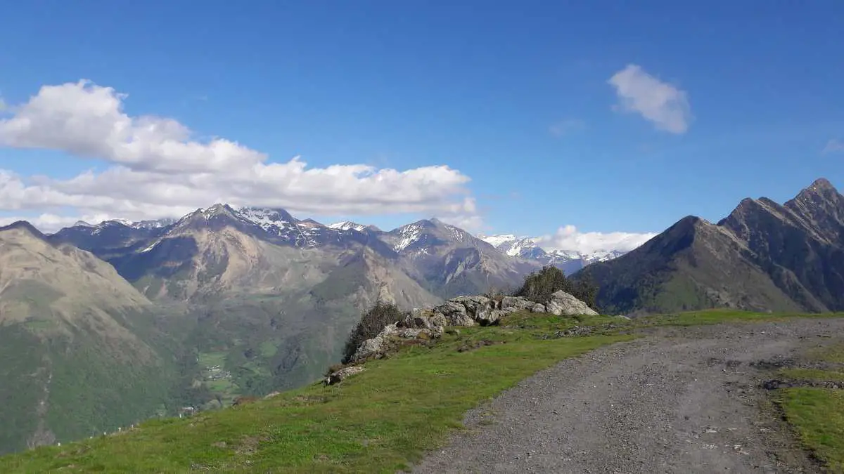 Vacation Fun: "Escape to the Pyrenees" launches Gravel Riding Holidays ...