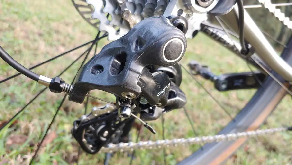 Campagnolo Chorus 2 x 12-Speed Mechanical Drivetrain Review with ...