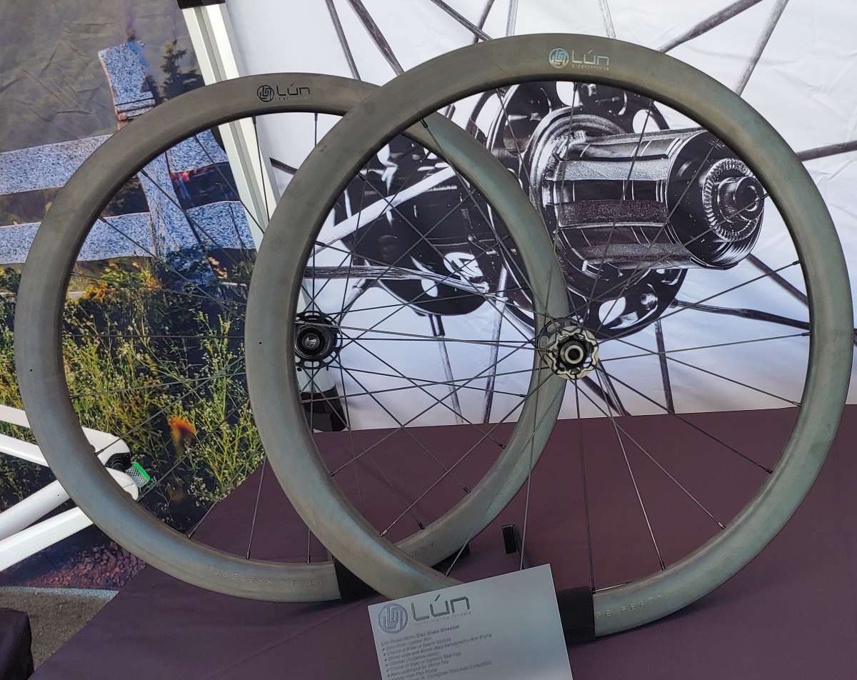 Full Speed Ahead / Vision, Winspace G2 Gravel Bike / Hyper Wheels, Cane ...