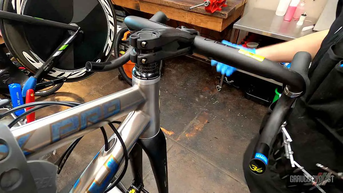 Shimano Ultegra 12-Speed Di2 Build Project Part 2: Lynskey Helix PRO ...